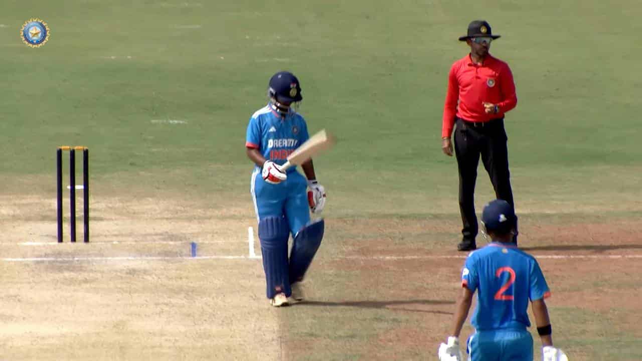 India U19 vs Australia U19: 2nd One Day - Abhigyan Kundu's composed ...