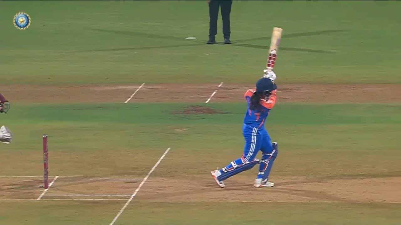 Smashed! Raghvi Bist's first six in international cricket | BCCI.tv