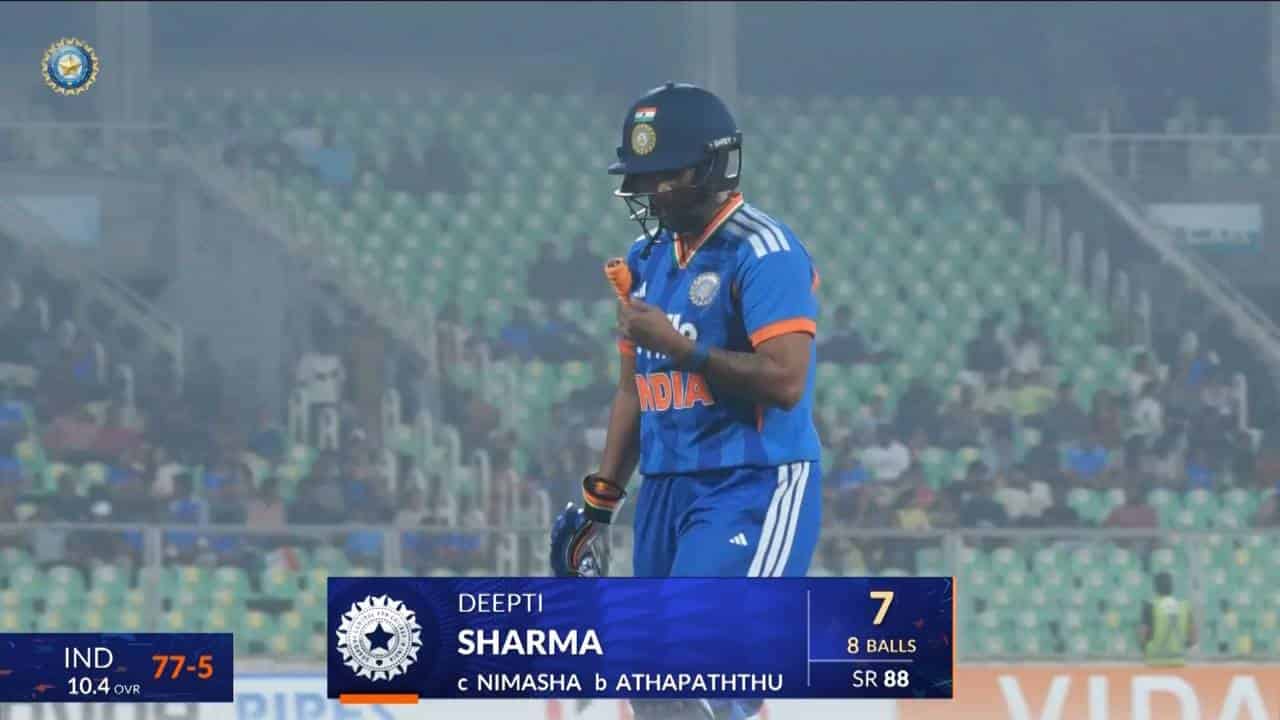 50 up! Captain Harmanpreet Kaur presses the accelerator button | BCCI.tv