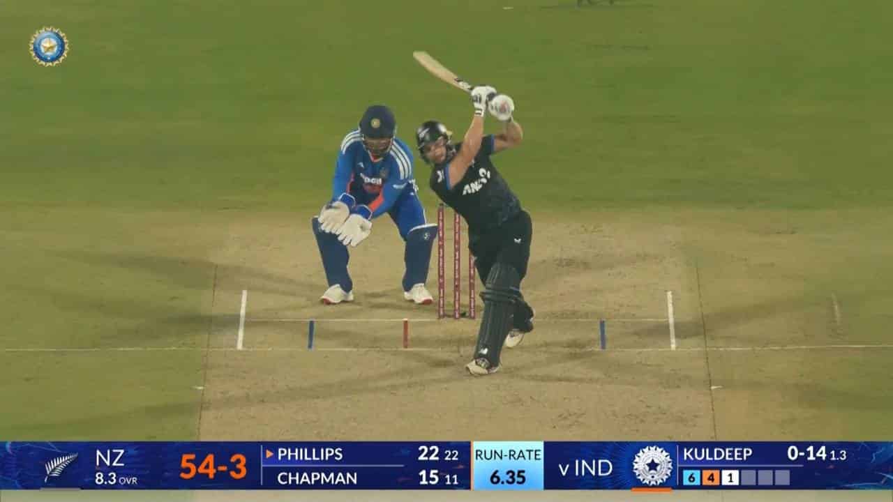 Absolute stunner! Hardik Pandya takes a brilliant catch | BCCI.tv